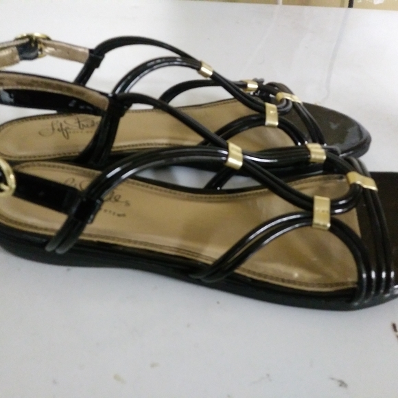 Life Stride | Shoes | Life Stride Sandles | Poshmark